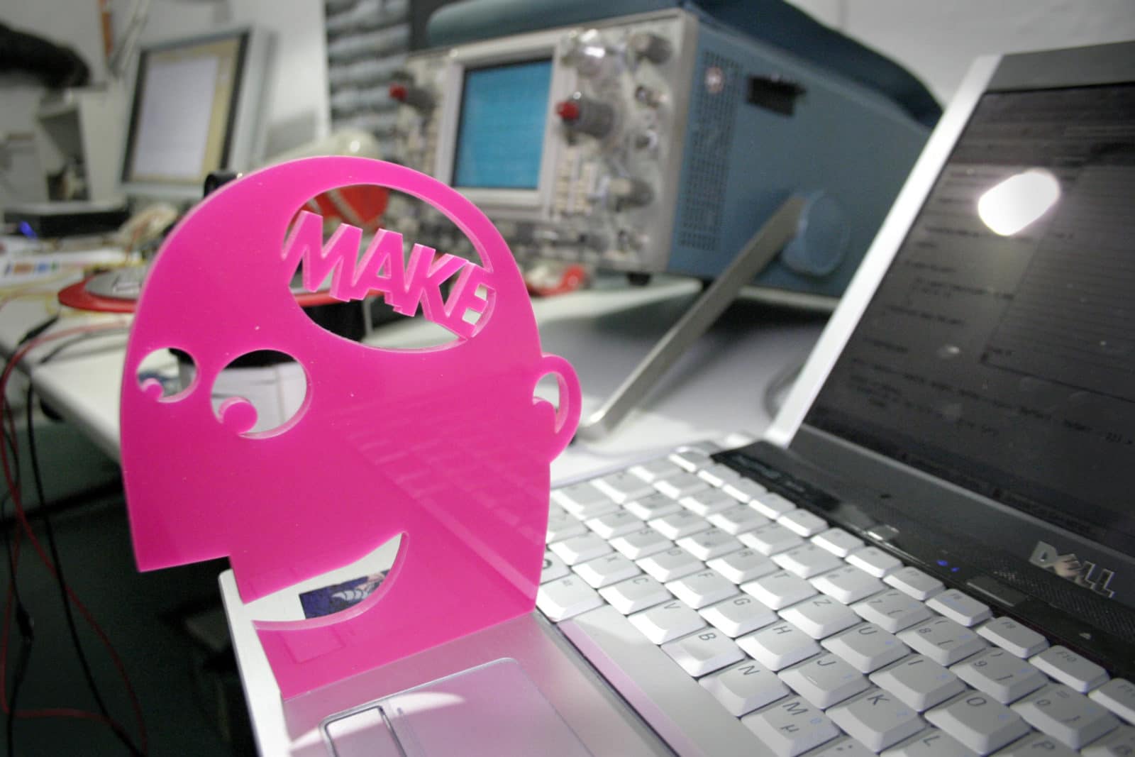 Meet&Make: The most useless machine (Arduino version)