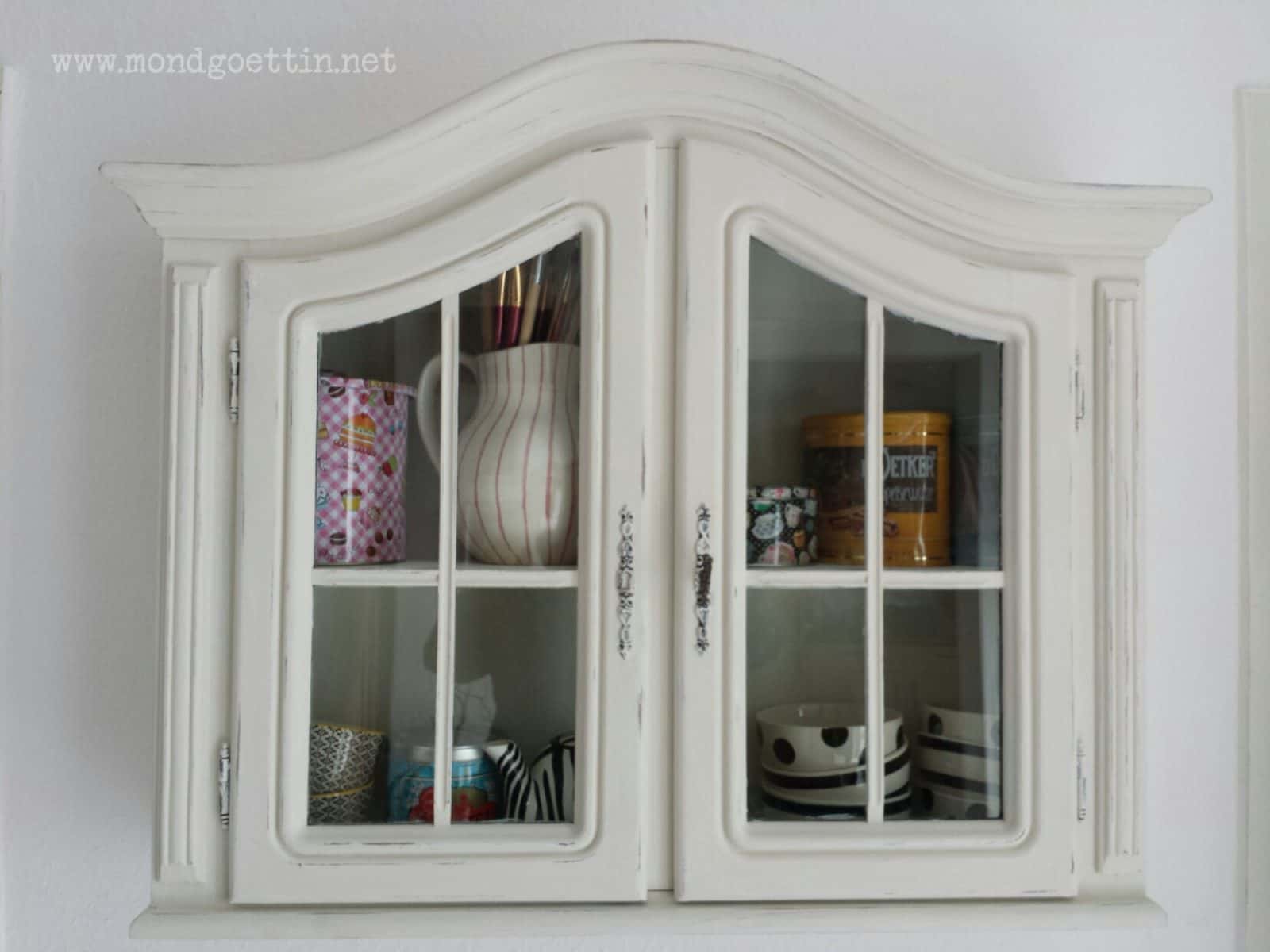 DIY - Vitrine aufgemöbelt